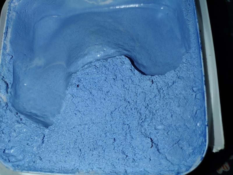 3M Blue-to-White 32-oz Color-changing, Heavy Duty, Waterproof Interior ...