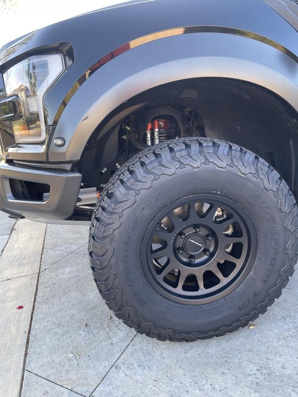 Method 703 Series Matte Black Wheels | 4wheelparts.com