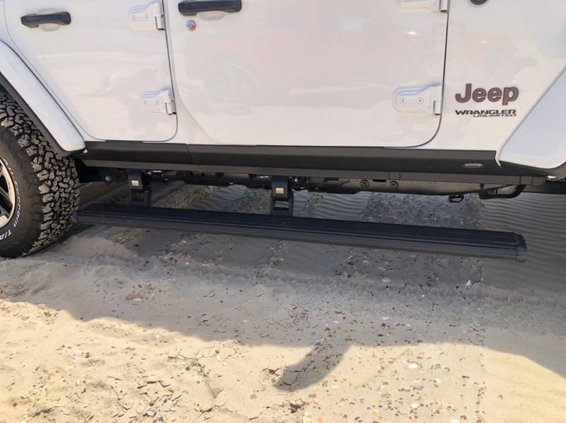 Bushwacker Trail Armor Side Rocker Panels | 4wheelparts.com