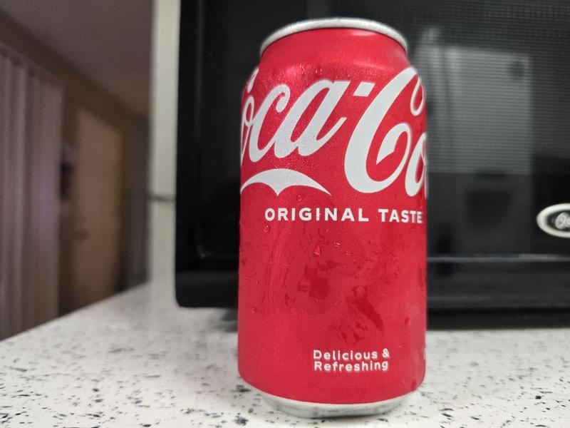 Coca-Cola 15-Pack 12-fl oz Cola Soft Drink 00049000013856 at Lowes.com