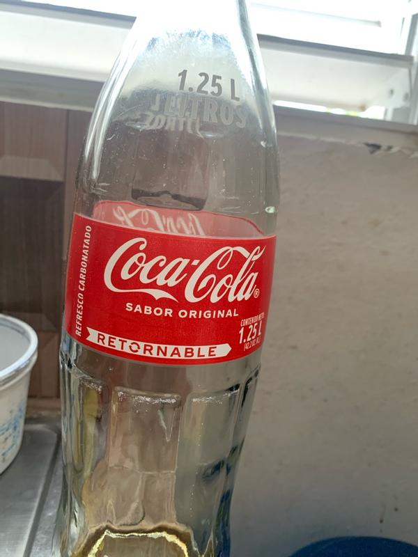 Coca-Cola Refreshing Soft Drink, 20 oz Bottle, Crisp Taste, 57mg ...