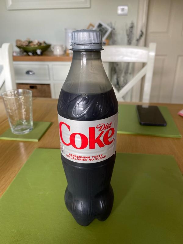 Diet Coke Zero Calorie Sugar-Free Sparkling Cola Soft Drink, 20 fl oz ...