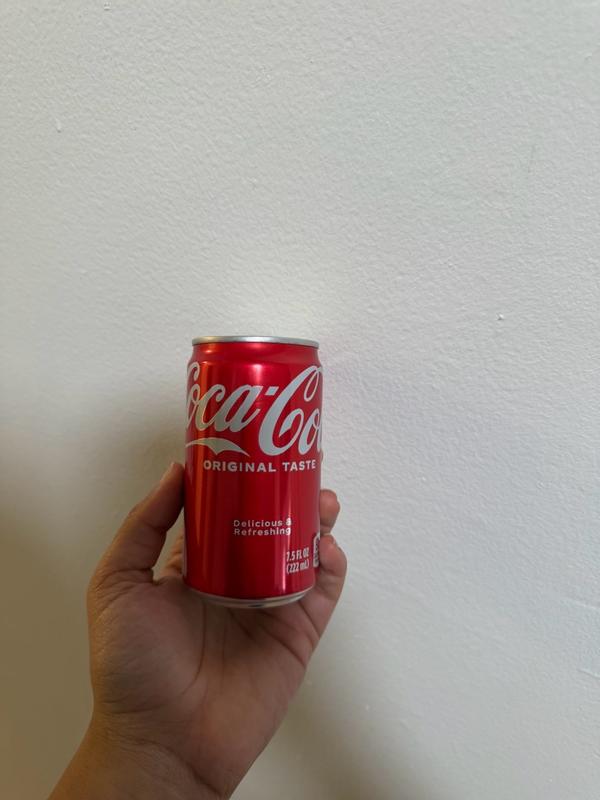 Coca-Cola Refreshing Soft Drink, 20 oz Bottle, Crisp Taste, 57mg ...
