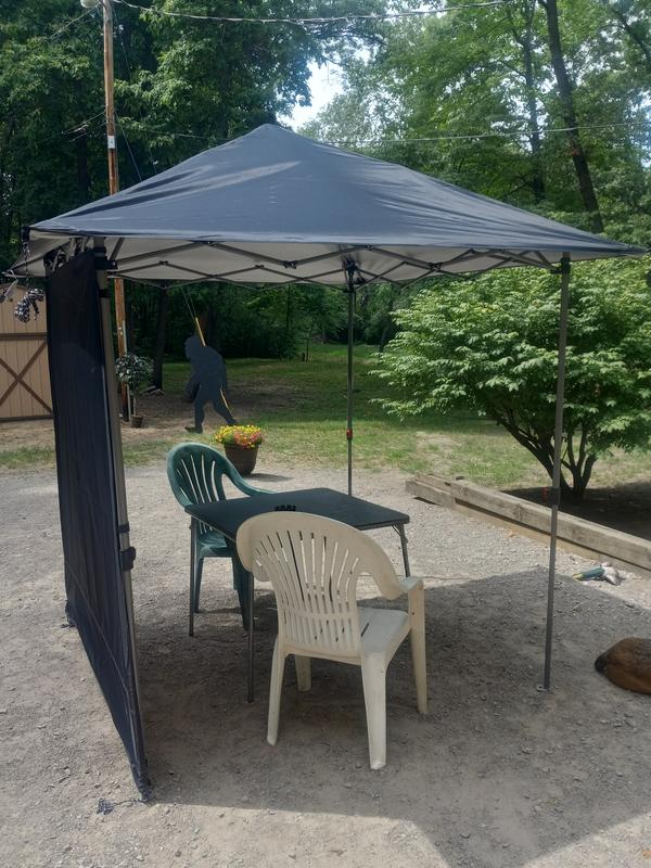 Coleman OASIS LITE CANOPY 7X7 ONEPEAK BLK C001 2156427 at Lowes.com
