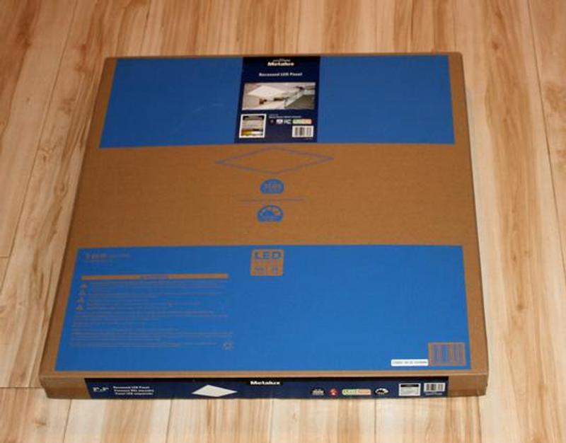 Metalux 2-ft x 2-ft Bright White LED Panel Light 22CGFP3540C at Lowes.com