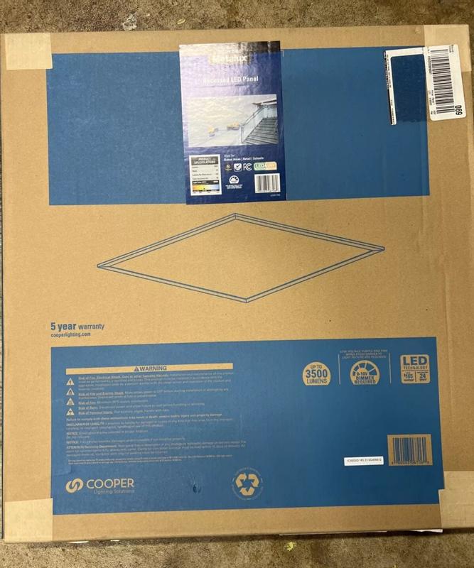 Metalux 4-ft x 2-ft Bright White LED Panel Light 24CGFP4540C at Lowes.com