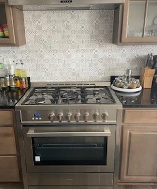 Cosmo 36-in Deep Recessed 5 Burners Convection Oven Freestanding Dual ...