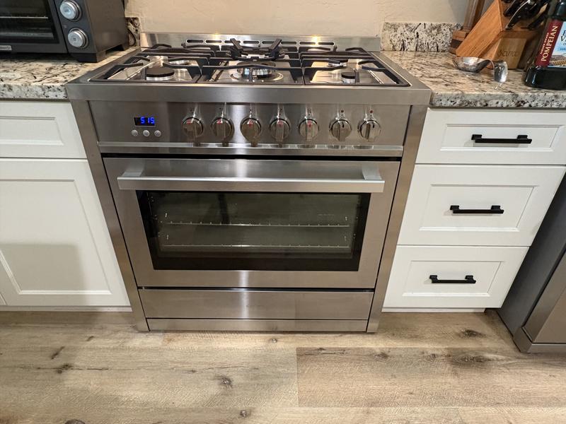 Cosmo 36-in Deep Recessed 5 Burners Convection Oven Freestanding Dual ...