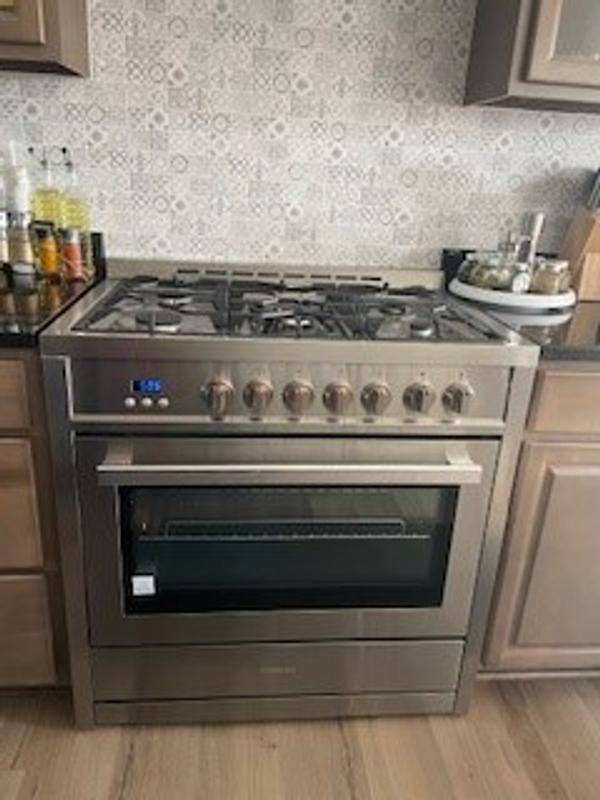 Cosmo 36-in Deep Recessed 5 Burners Convection Oven Freestanding Dual ...