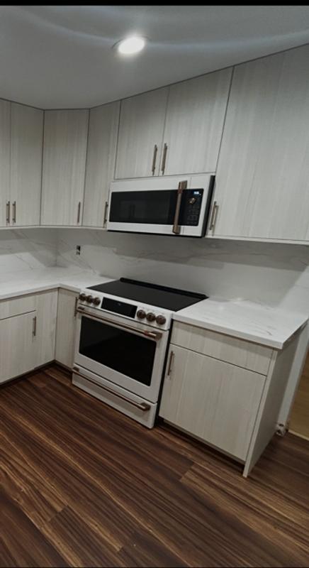 Cafe 1.7-cu ft 950-Watt Air Fry 29.88-in Over-the-Range Convection ...