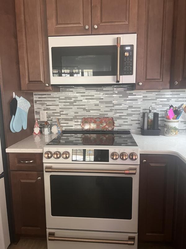 Cafe 1.7-cu ft 950-Watt Air Fry 29.88-in Over-the-Range Convection ...