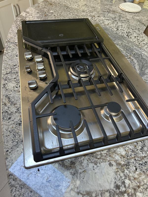Cafe 36-in 5 Burners Stainless Steel Gas Cooktop (Griddle Included ...