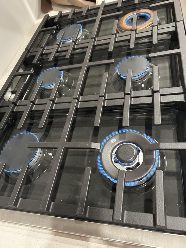 Cafe 36-in 6 Burners White Gas Cooktop CGU366P4TW2 at Lowes.com