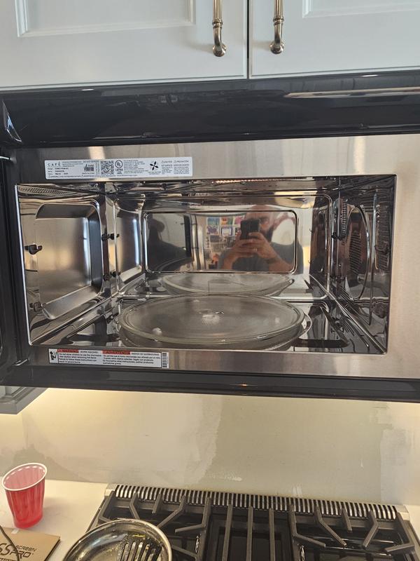 Cafe 1.7-cu ft 950-Watt Air Fry 29.88-in Over-the-Range Convection ...