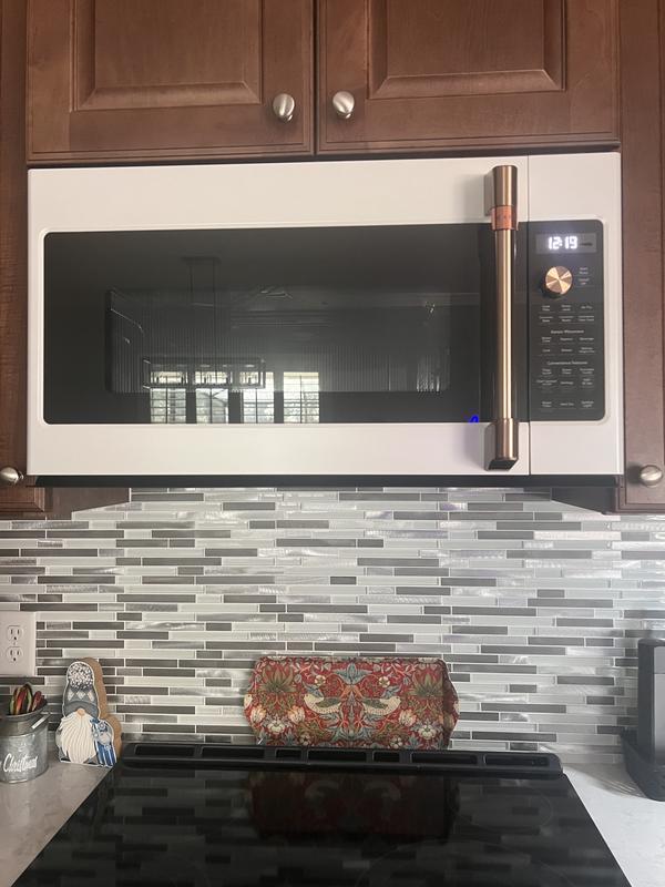 Cafe 1.7-cu ft 950-Watt Air Fry 29.88-in Over-the-Range Convection ...