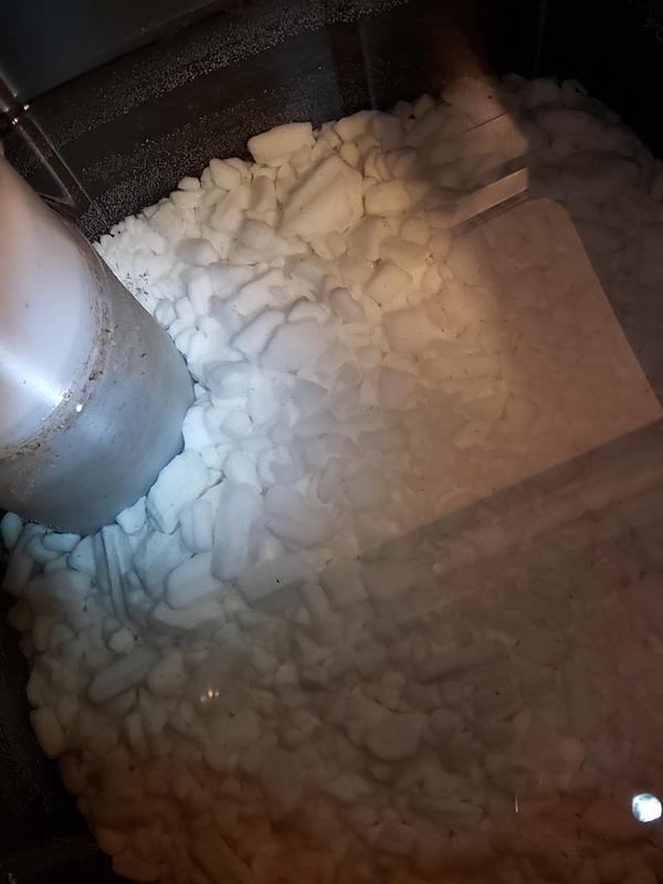 Sifto Crystal Plus Water Softener Salt, 20-kg | Canadian Tire