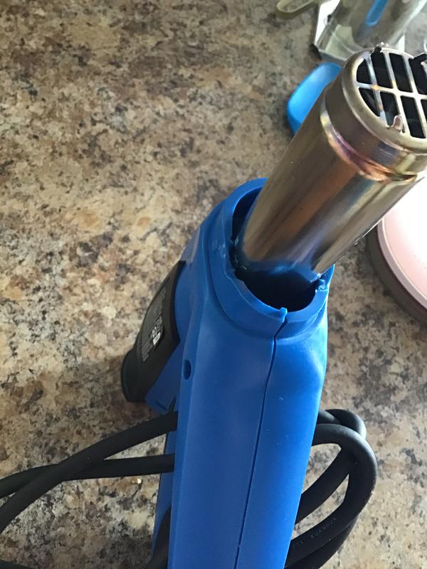 Mastercraft 15A Variable Temperature Heat Gun Kit with Scraper, Blades ...