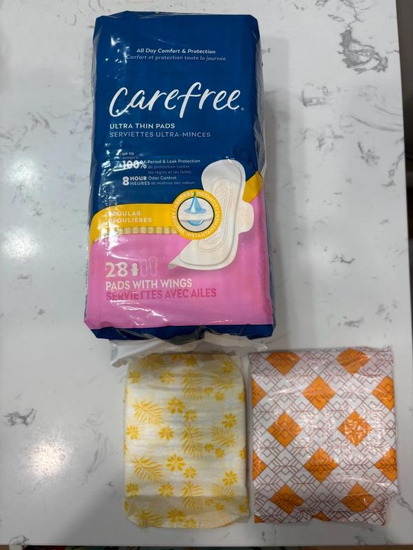 Fragile Light Carefree Paper Carefree® Ultra Thin Pads With Wings
