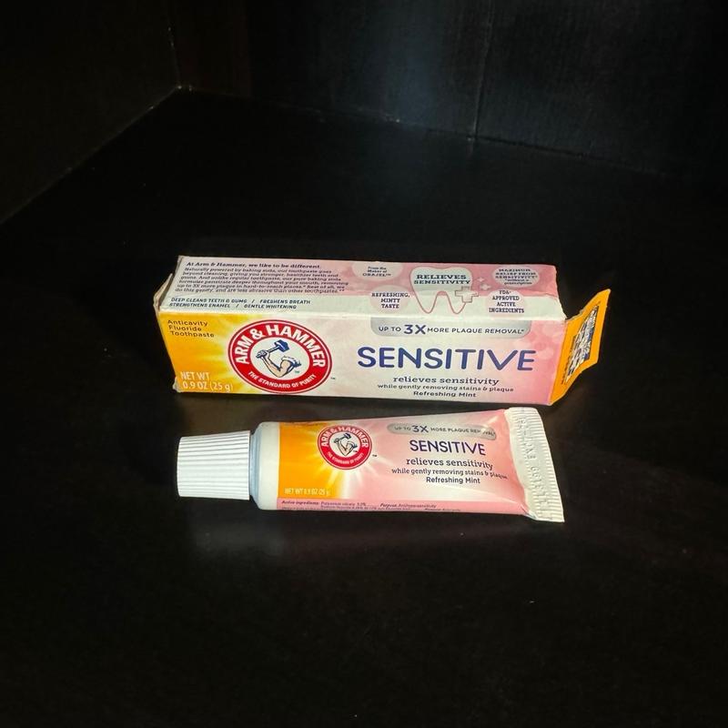 Sensitive Teeth & Gums Toothpaste | ARM & HAMMER™