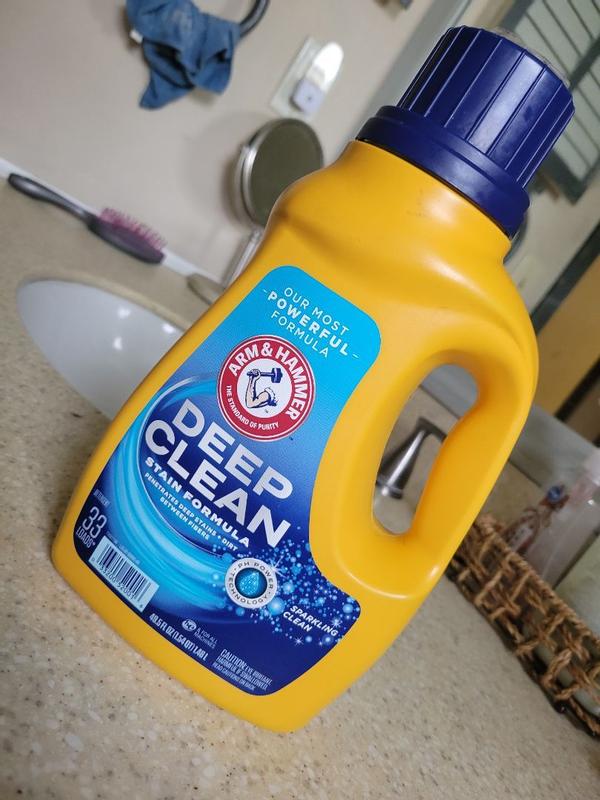 Deep Clean Stain Liquid Laundry Detergent | ARM & HAMMER™