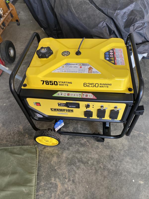 Champion Power Equipment 7850-Watt Portable Generator with CO Shield at ...