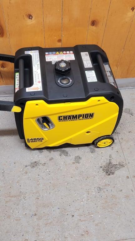 Champion Power Equipment 4,650/3,650-Watt Gasoline Powered Inverter ...
