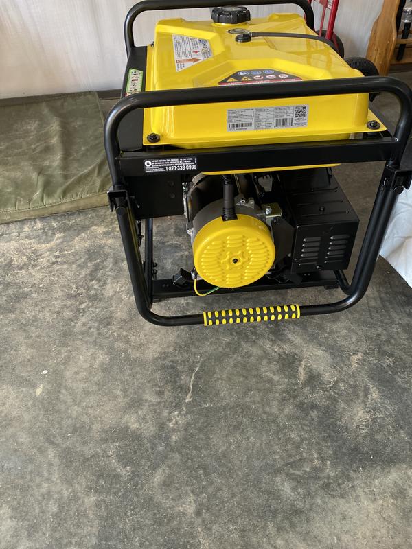 Champion Power Equipment 7850-Watt Portable Generator with CO Shield at ...