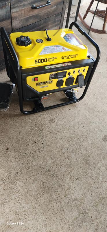 Champion Power Equipment 5,000/4,000-Watt Gasoline Powered Portable ...