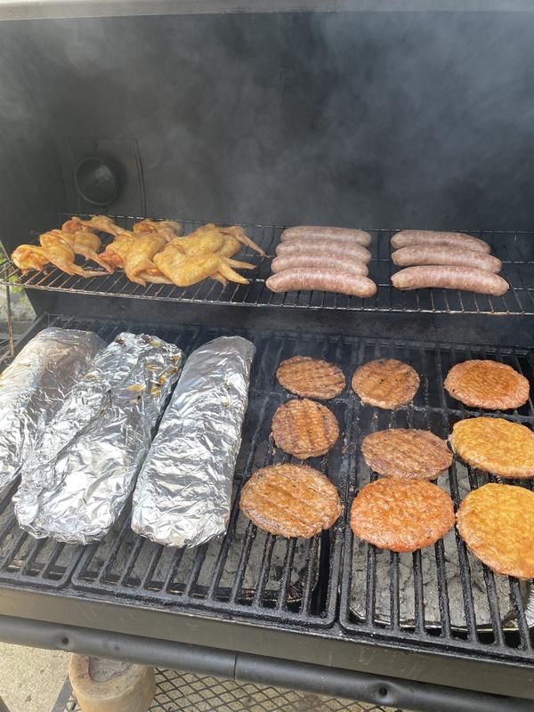 Char-Griller Competition Pro Black Barrel Charcoal Grill 8125 at Lowes.com