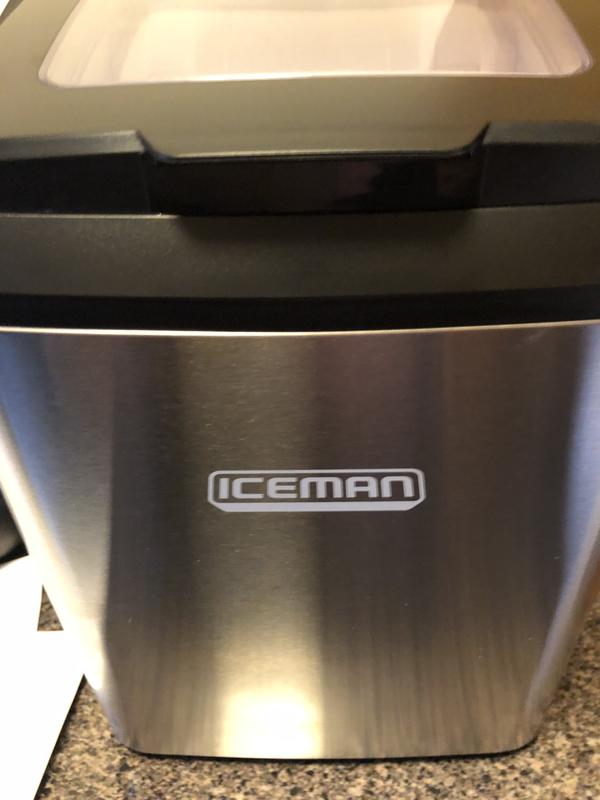Chefman Iceman 26-lb Ice Per day Countertop or Portable Nugget/Pebble ...