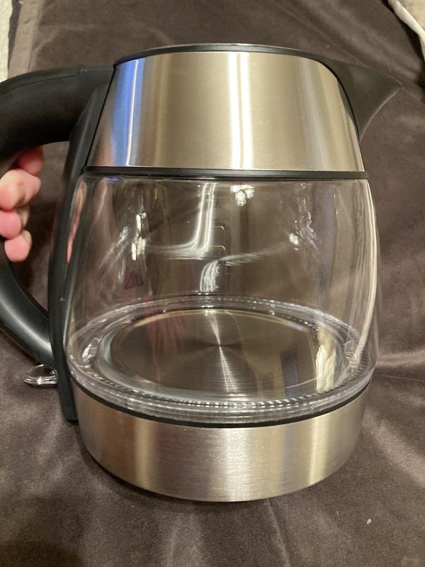 Chefman 1.2L Rapid-Boil Glass Kettle with Tea Infuser & Removable Lid ...