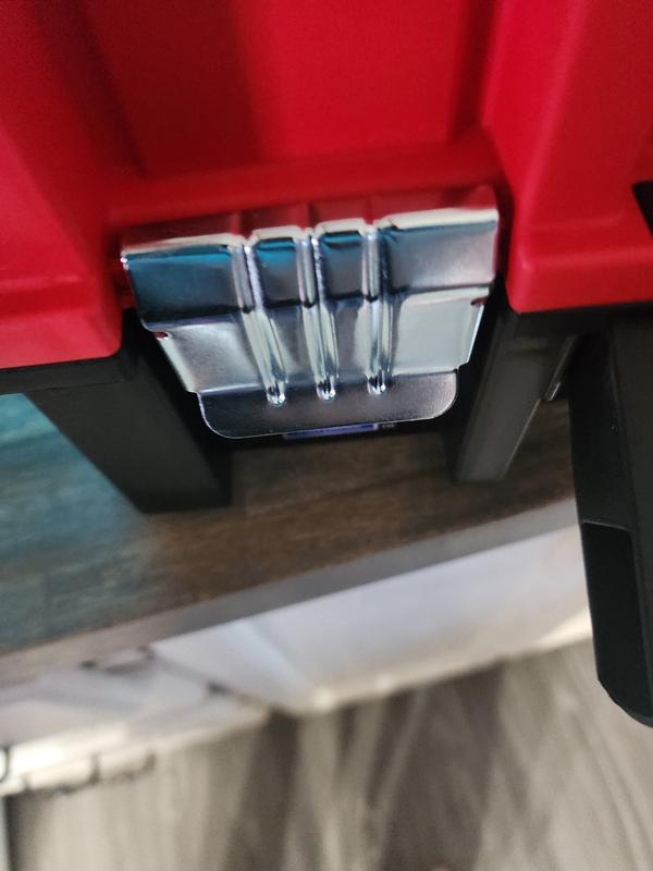 Shop CRAFTSMAN VERSASTACK System 17-in Red Plastic Lockable Tool Box ...
