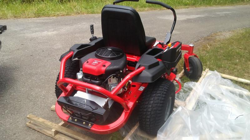 CRAFTSMAN Z510 20-HP V-Twin Dual Hydrostatic 42-in Zero-Turn Lawn Mower ...