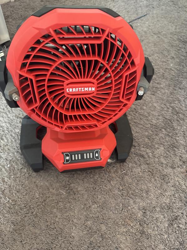 CRAFTSMAN 7.5-in 20-Volt 3-Speed Outdoor Red Misting Personal Fan ...