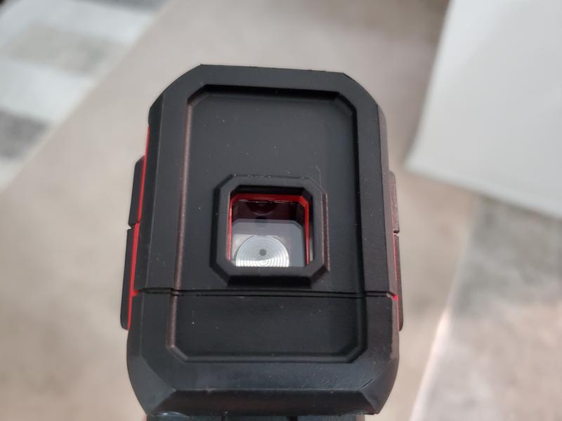 CRAFTSMAN 100-ft Red Self-Leveling Line Generator Laser Level Kit ...