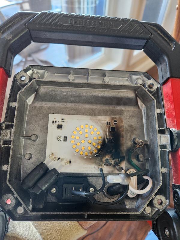 CRAFTSMAN 2000 -Lumens LED Plug-in Portable Work Light in the Work ...