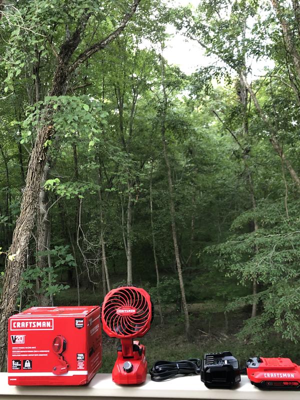 CRAFTSMAN 4.5-in 20-Volt 3-Speed Indoor/Outdoor Red Oscillating ...