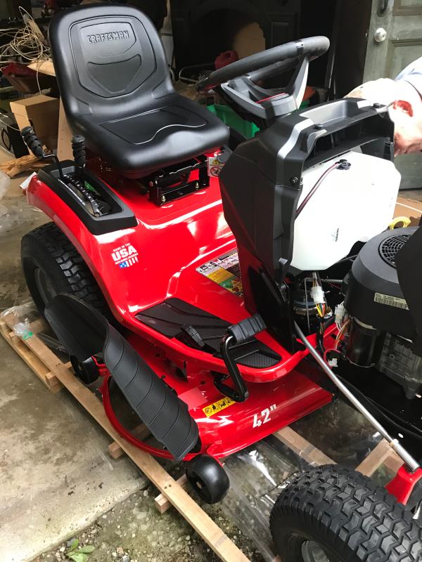 CRAFTSMAN T210 Turn Tight 42-in 18 -HP Single cylinder Gas Riding lawn ...