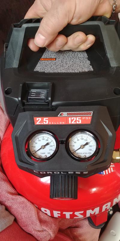 CRAFTSMAN V20 2.5-Gallon Portable Electric Cordless 125 PSI Pancake Air ...