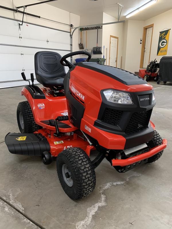 CRAFTSMAN T210 Turn Tight 42-in 18 -HP Single cylinder Gas Riding lawn ...