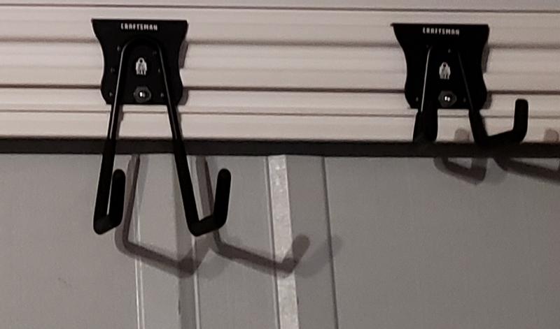 CRAFTSMAN VERSATRACK 20-Piece 48-in White and Black Composite ...