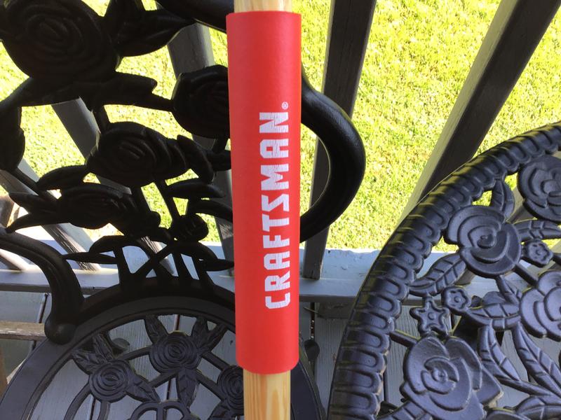 CRAFTSMAN 24-in Poly Fiber Smooth Surface Shop/Garage Push Broom ...