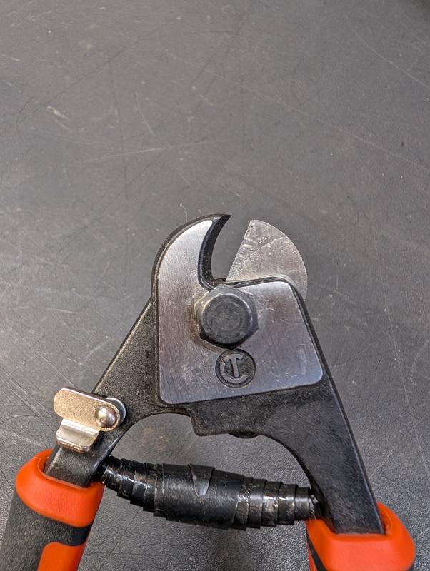 Crescent Pocket Wire Rope and Cable Cutter Ergonomic Design for ...