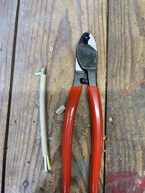 Snap on cable cutters store