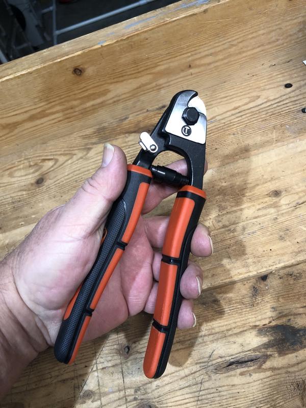 7 1 2 Pocket Wire Rope and Cable Cutter