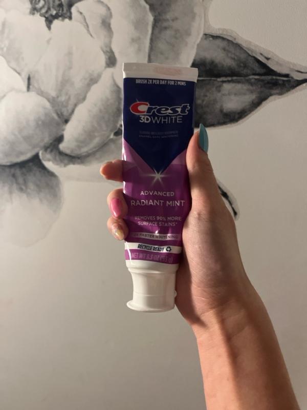 3D White Radiant Mint Whitening Toothpaste Crest US