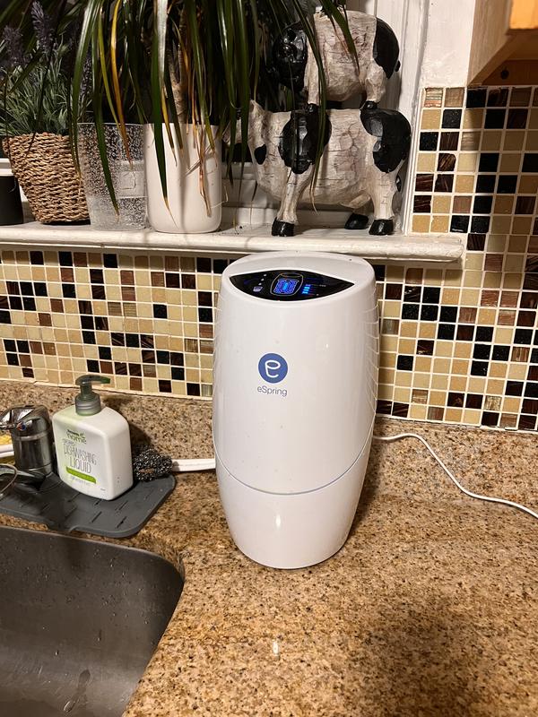 eSpring™ UV Water Purifier Replacement Filter Cartridge With eSpring™ UV Water Purifier Replacement Filter Cartridge With