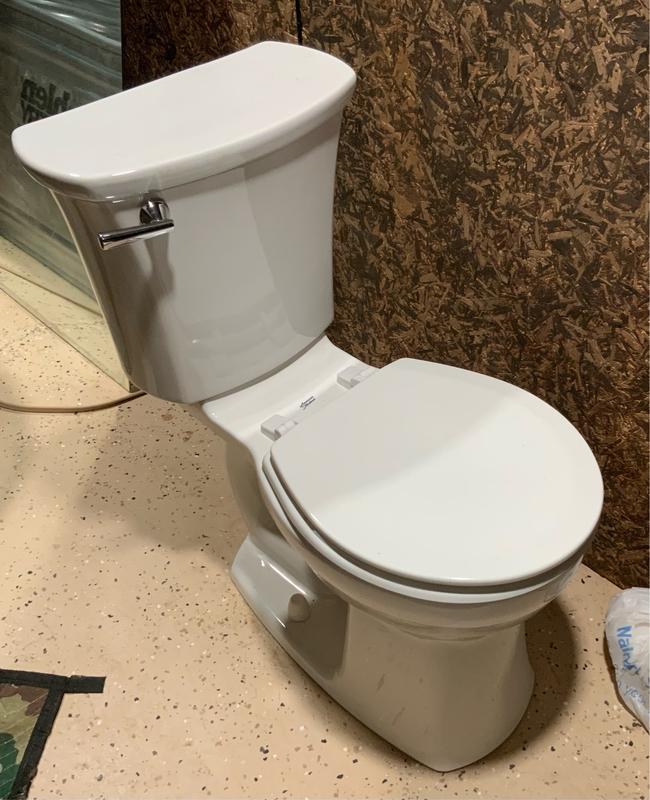 American Standard Edgemere White Round Chair Height 2-piece Toilet 12 ...