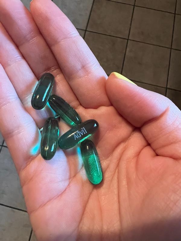 Advil Regular Strength Ibuprofen Pain Reliever Capsule (20-Count) in ...