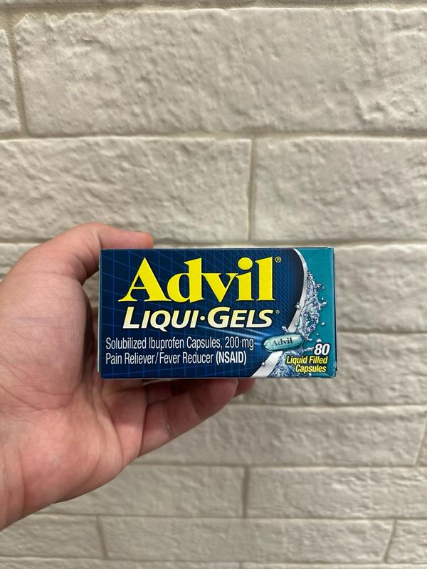 Advil Regular Strength Ibuprofen Pain Reliever Capsule (20-Count) in ...